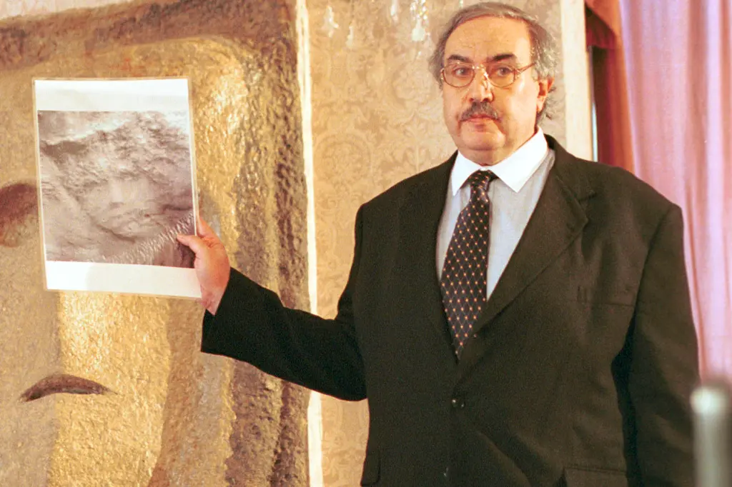 Michael C. Luckman – Dark Coast Midnight